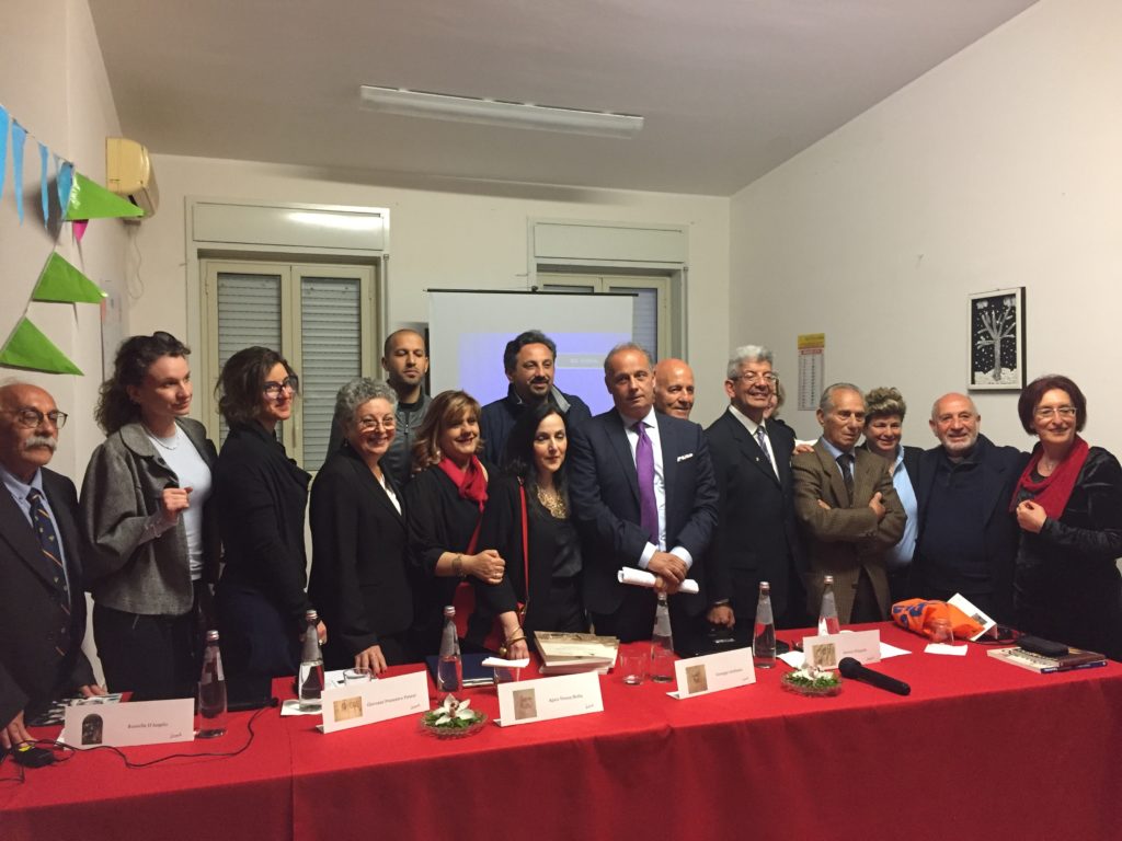 Comune di Calatabiano CALATABIANO. IL COMUNE CELEBRA IL PIU’ GRANDE ... Comune di Calatabiano CALATABIANO. IL COMUNE CELEBRA IL PIU’ GRANDE ...